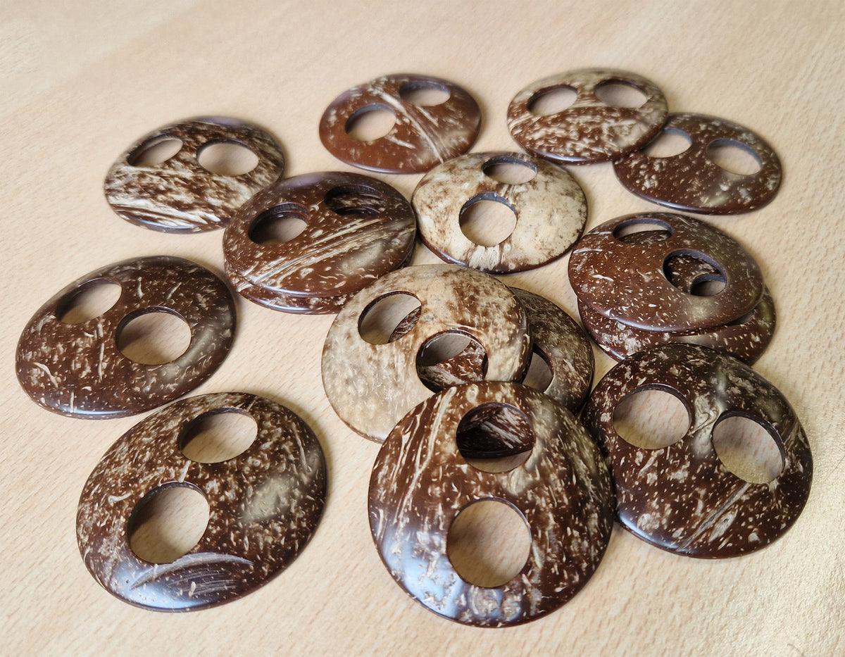 Coconut Sarong Buckle / Sarong clip / Pareo buckle – AfricanFabs